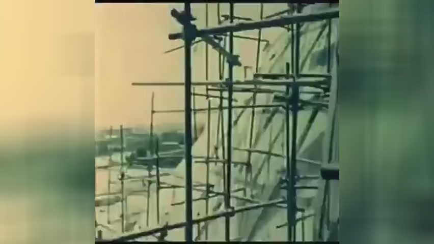 فیلمى از مراحل ساخت برج آزادى برج آزادى که قبل از انقلاب به برج شهیاد