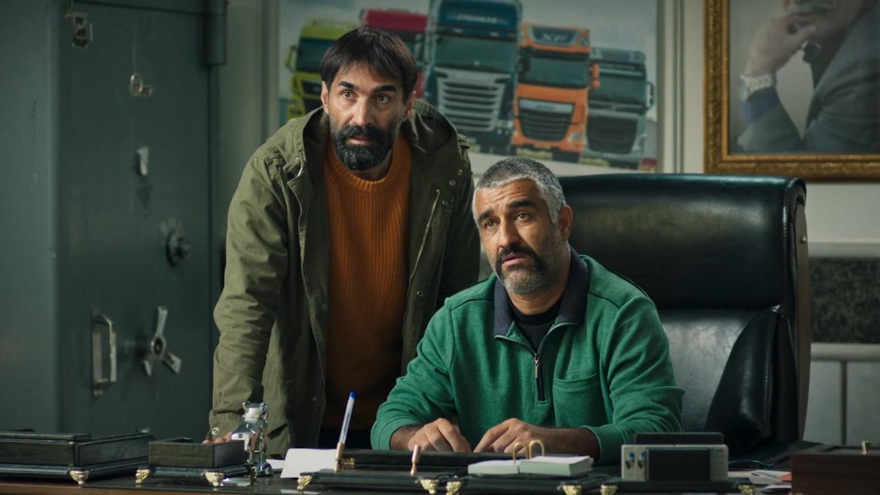 سریال کمدی آنتن قسمت 1 ویدائو کامل قسمت 1 اول مجموعه طنز انتن دانلود